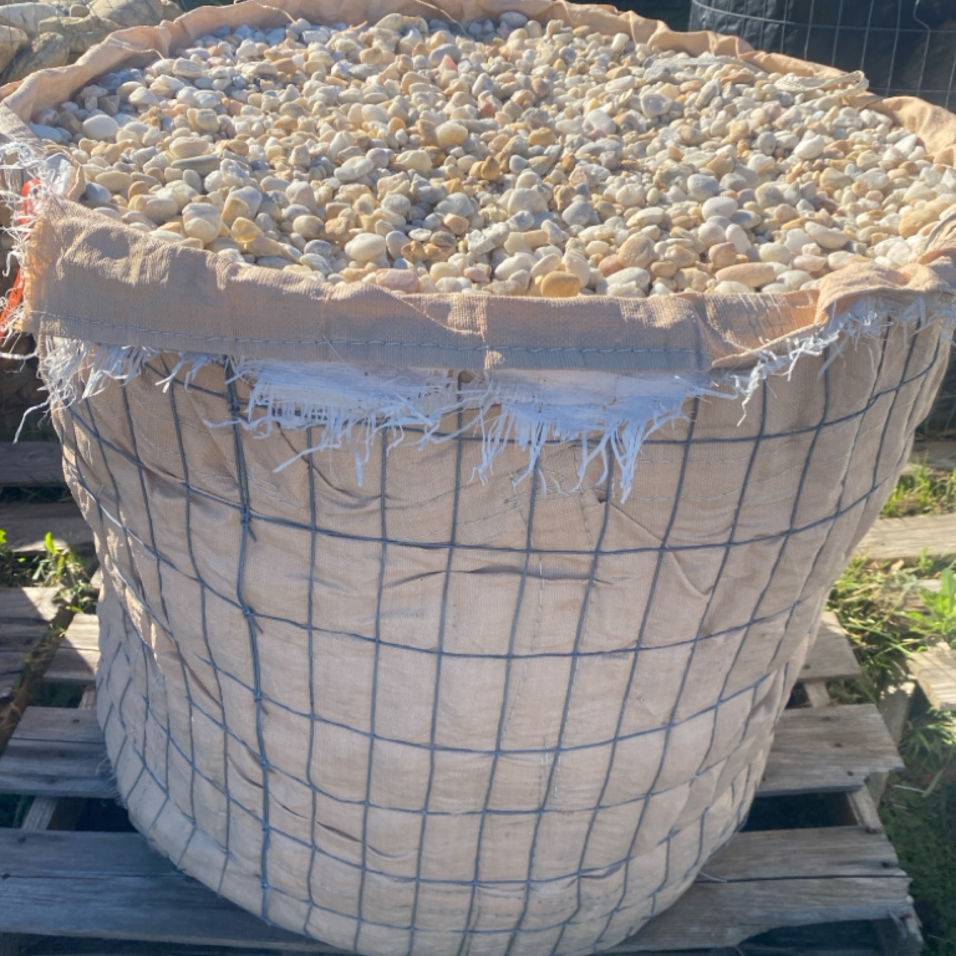 7/8” Tennessee Gravel Pallet: Perfect Aggregate for Diverse Projects ...