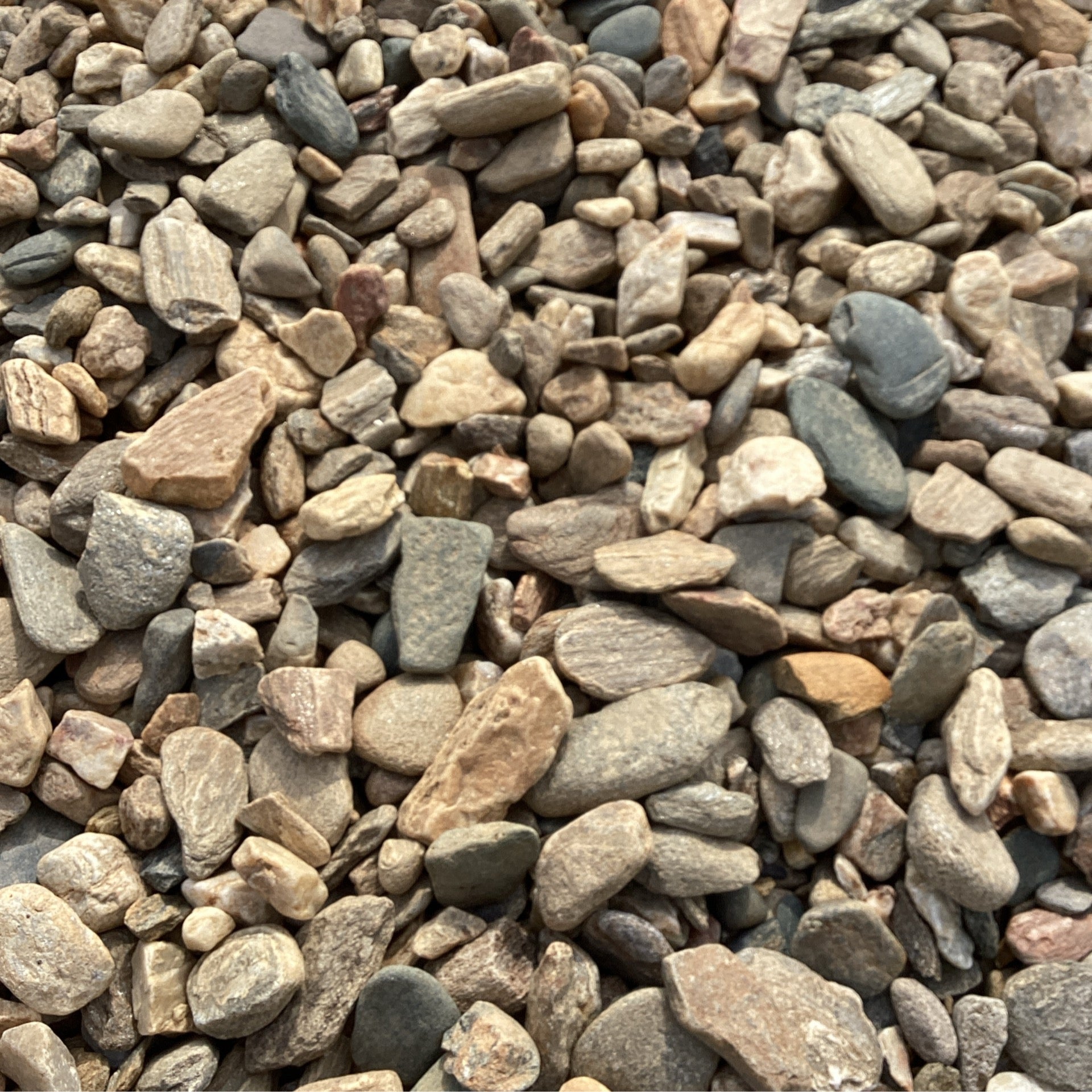 Cane River Xtra Small Rock Mix Pallet | Alex Pinestraw & Mulch, LLC