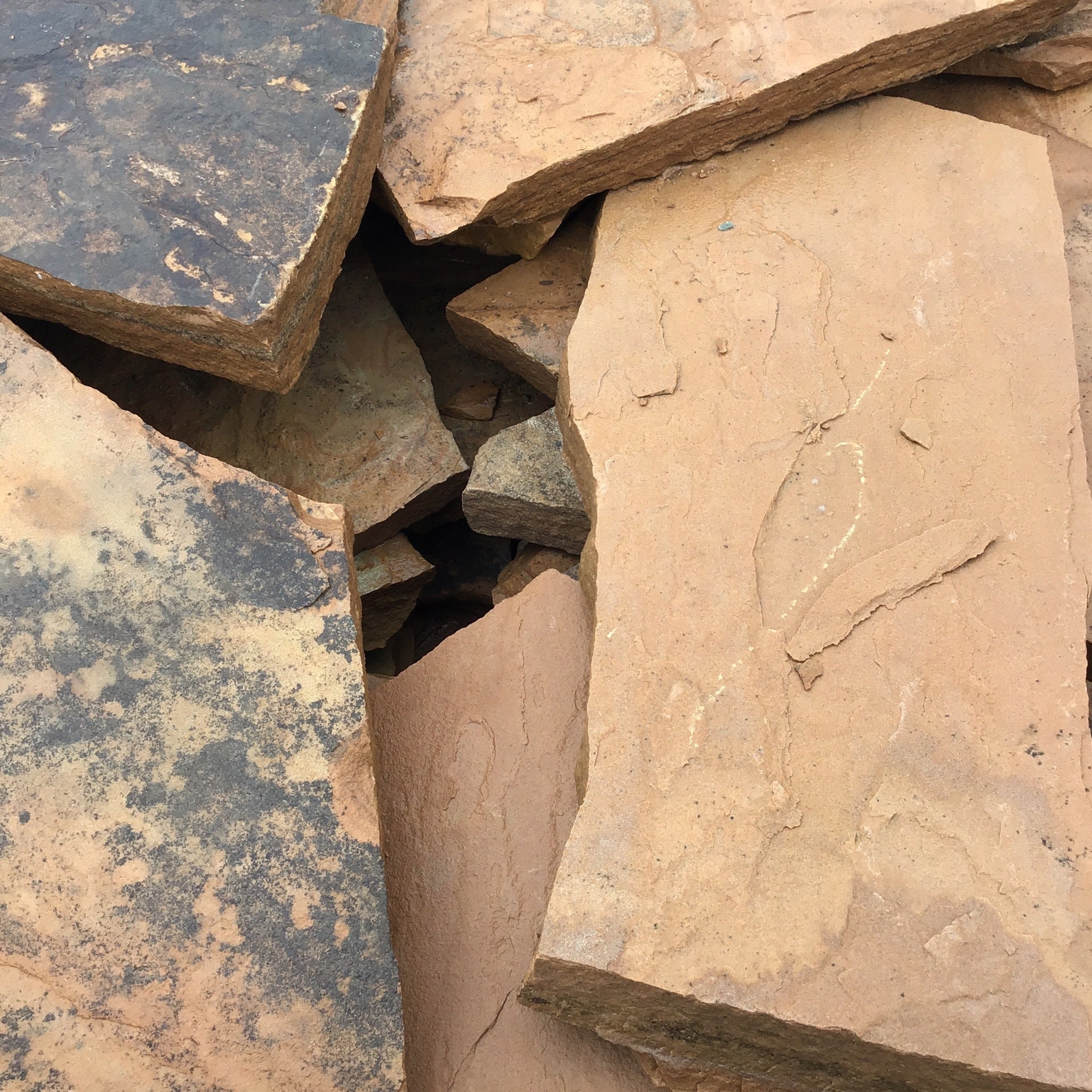 Pink Crab Orchard Small Flagstone - A Touch of Elegance for Any ...