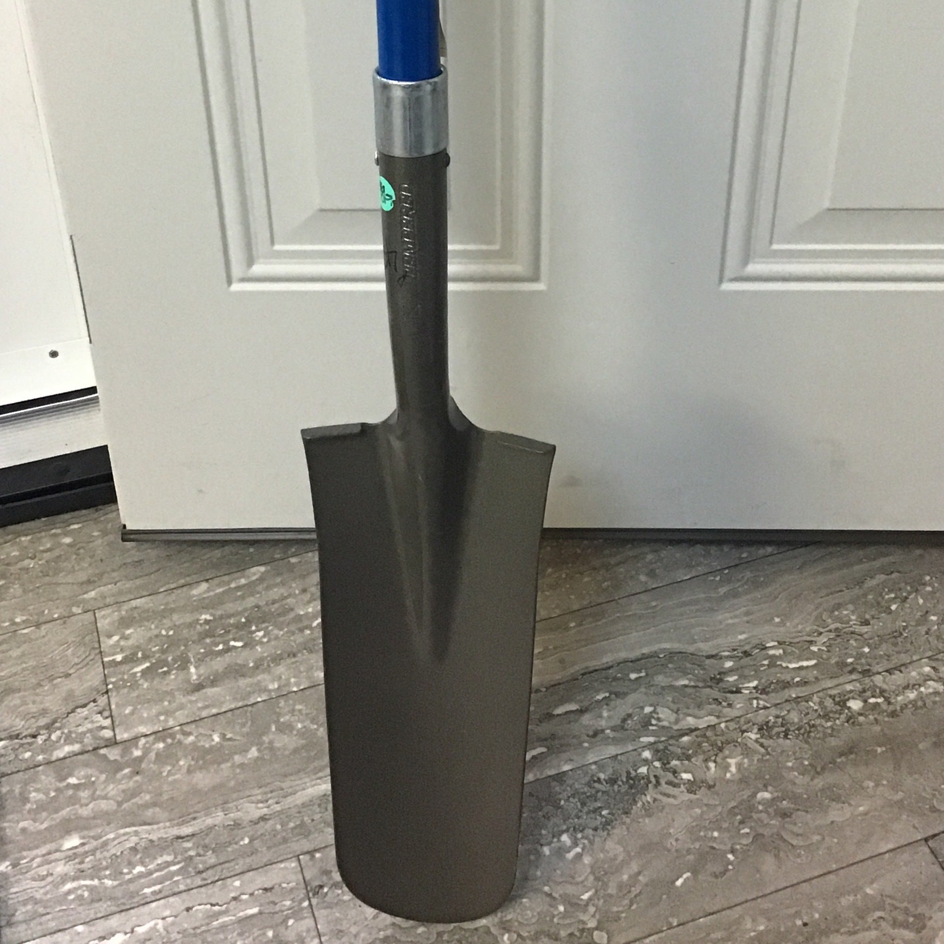 SL 700 Steel Drain Spade | Alex Pinestraw & Mulch, LLC
