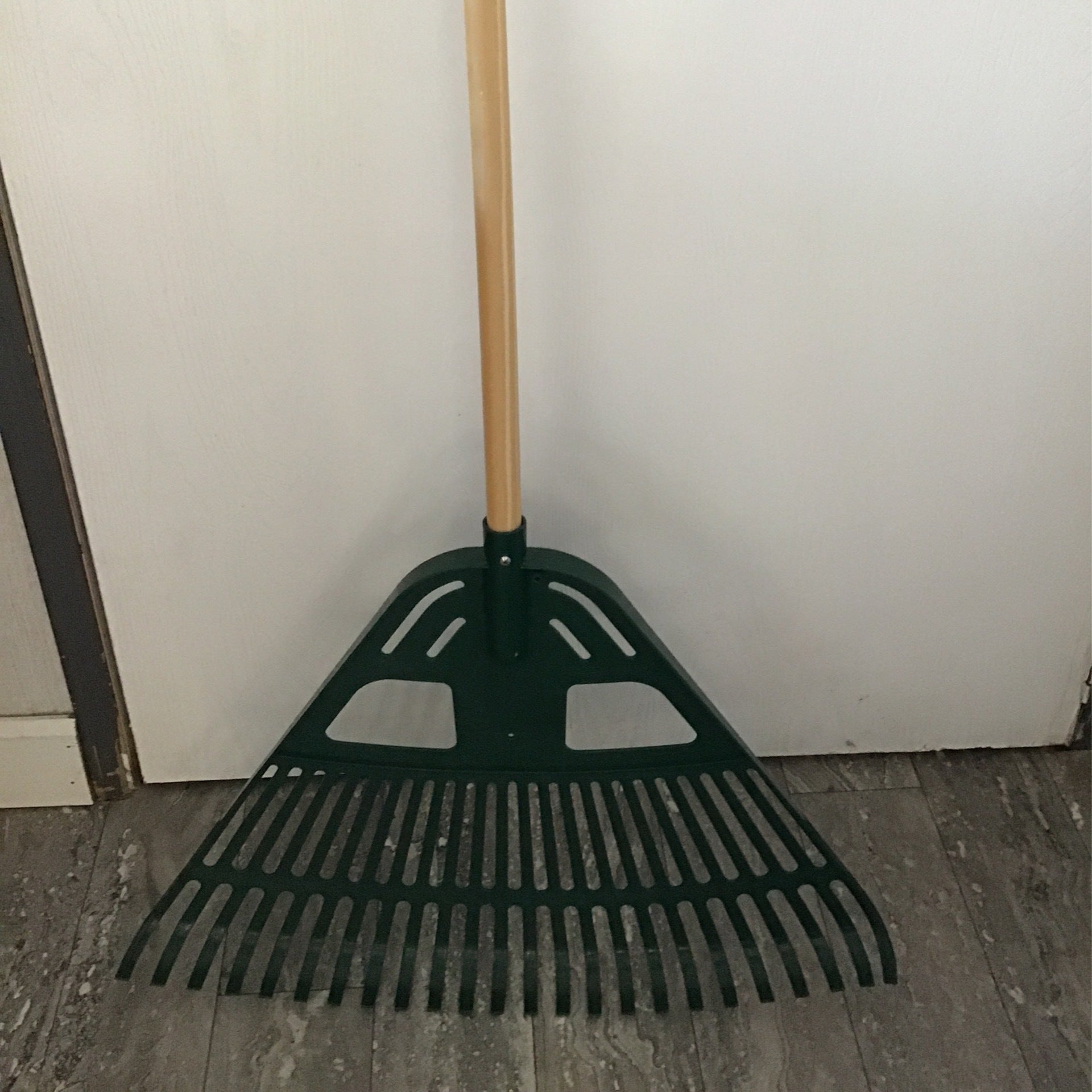 24” High Impact Poly Rake, 1”x 54” Wood Handle | Alex Pinestraw & Mulch ...